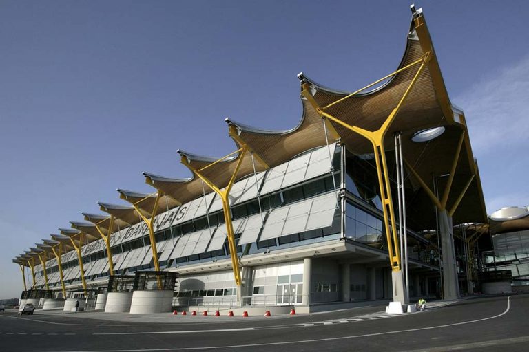 T4 TERMINAL, MADRID-BARAJAS AIRPORT - INASUS